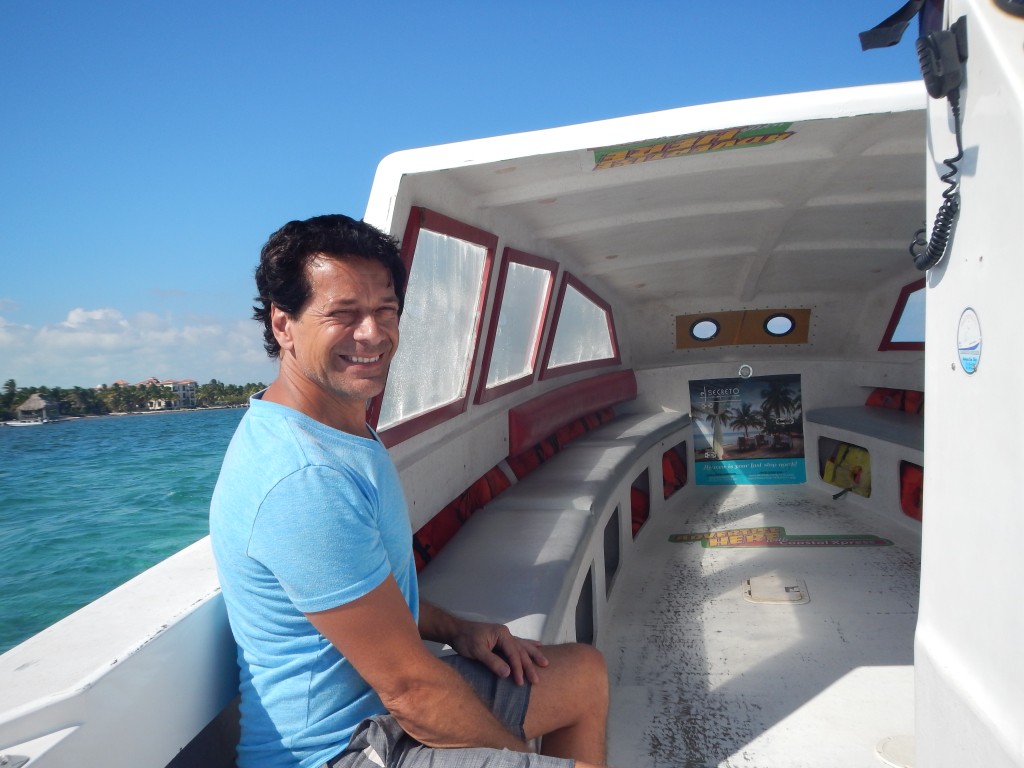 Escape Away Vacation Rentals BC | Caribbean Beach House Belize